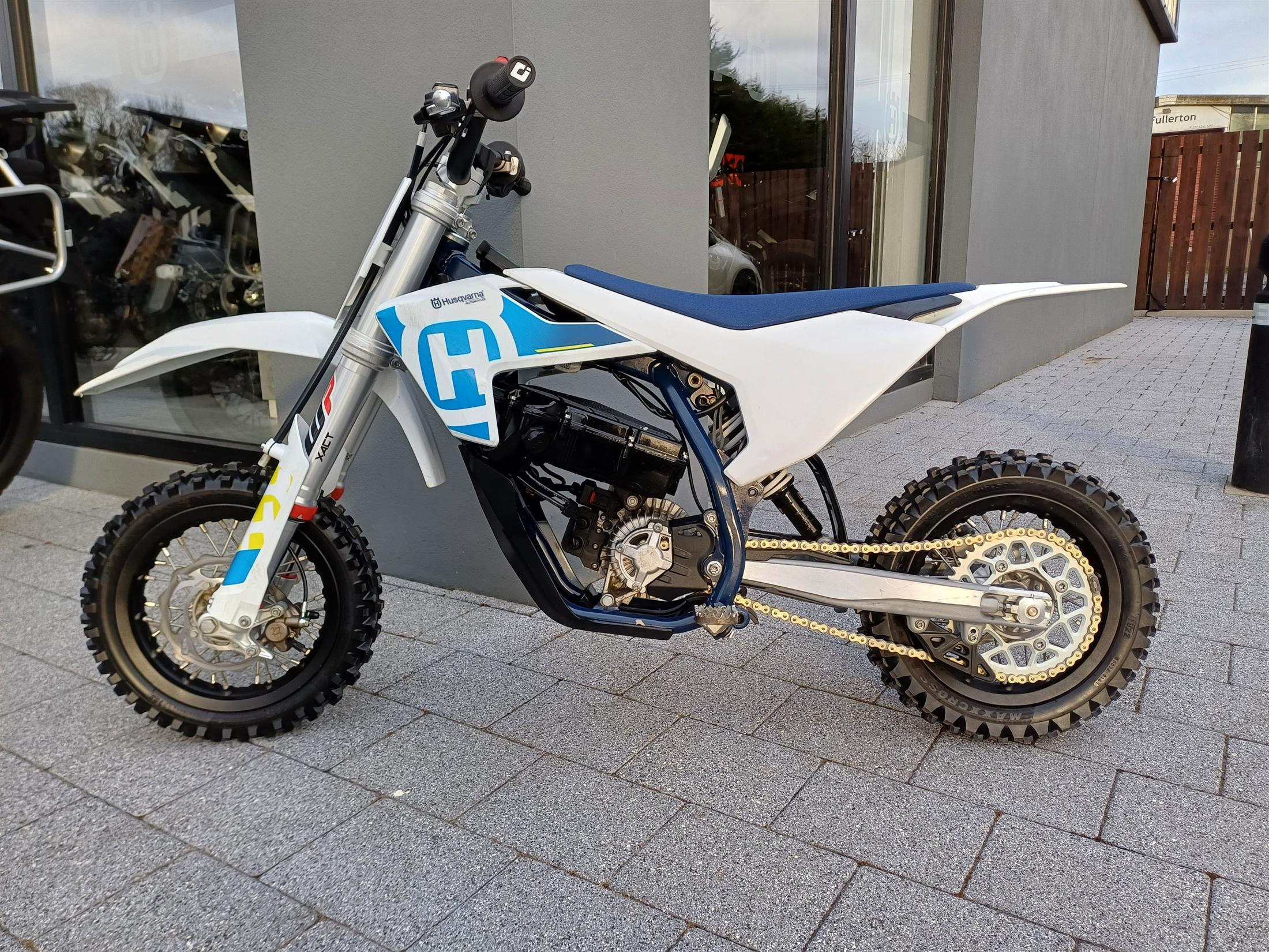 2023 HUSQVARNA EE3 - HTM Motorcycles